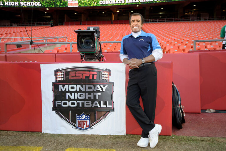 Shawn Mitchell Bio - Shawn Mitchell - Next Chapter Church